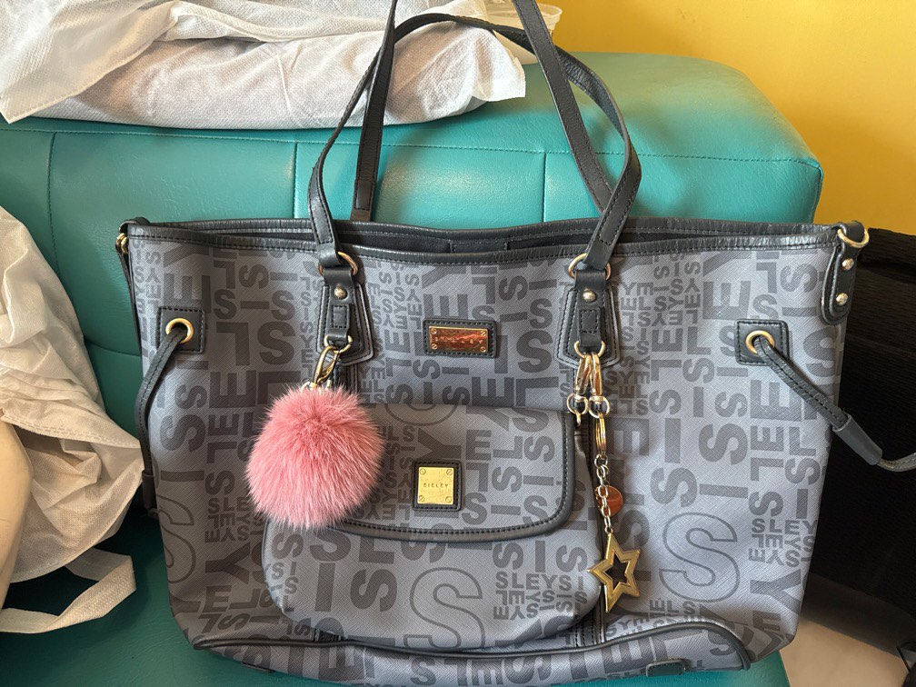 Sisley Tote with detachable purse, Luxury, Bags & Wallets on Carousell