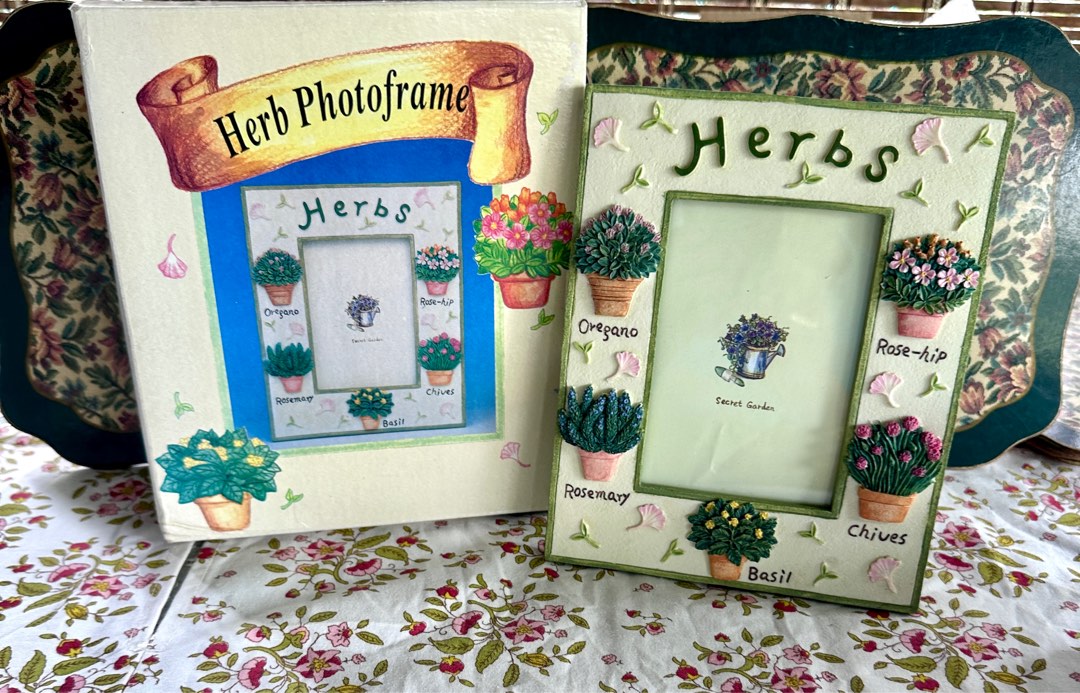 The Leonardo Collection 3D Resin Photo Frame, Furniture & Home Living ...