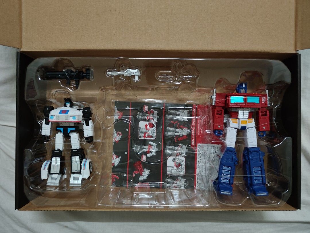 Transformers Takara Tomy Dramatic Capture Series ( Optimus Prime & Jazz ...