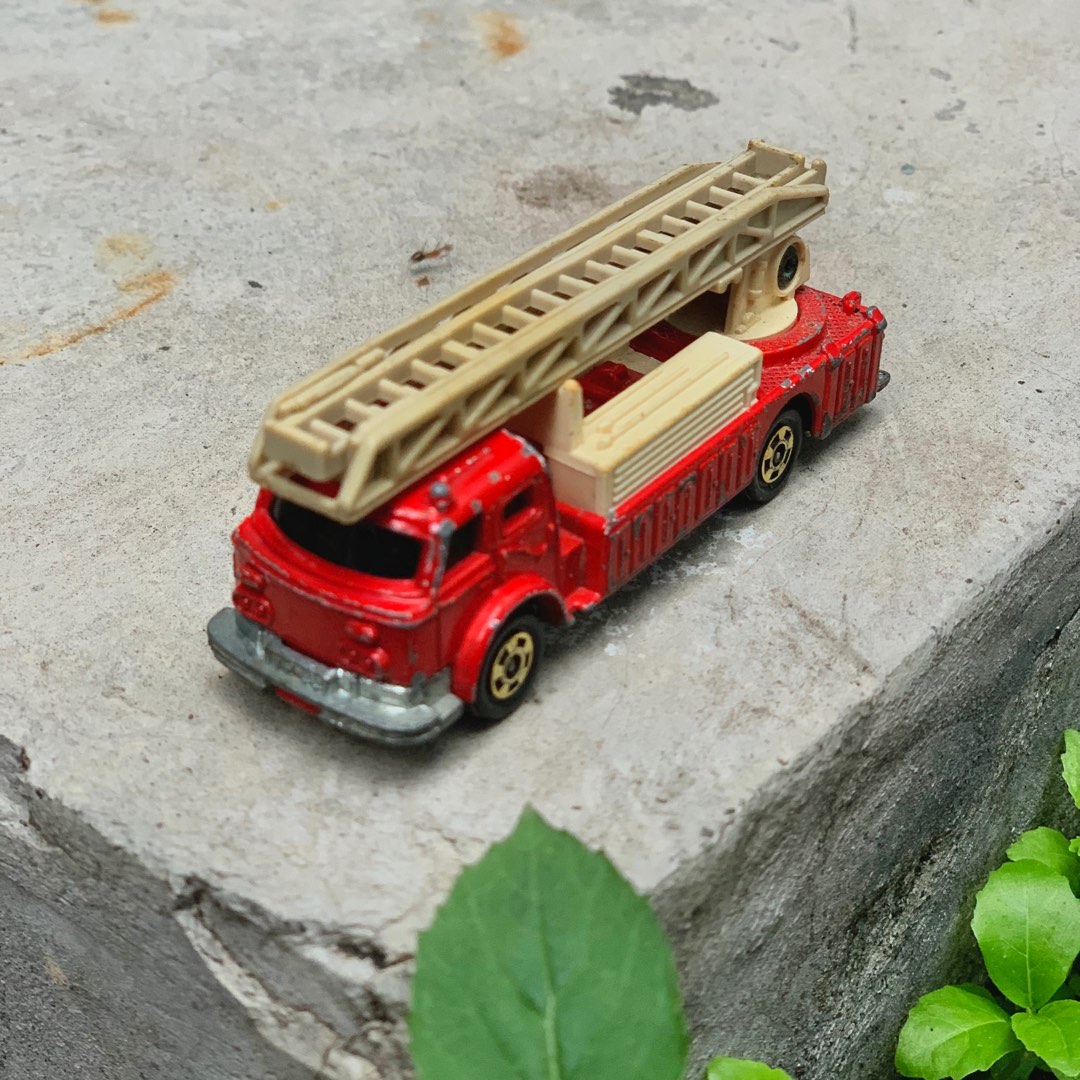 1978 Tomica Ladder Chief Fire Truck No.F33 Tomy Japan Made, Toys ...