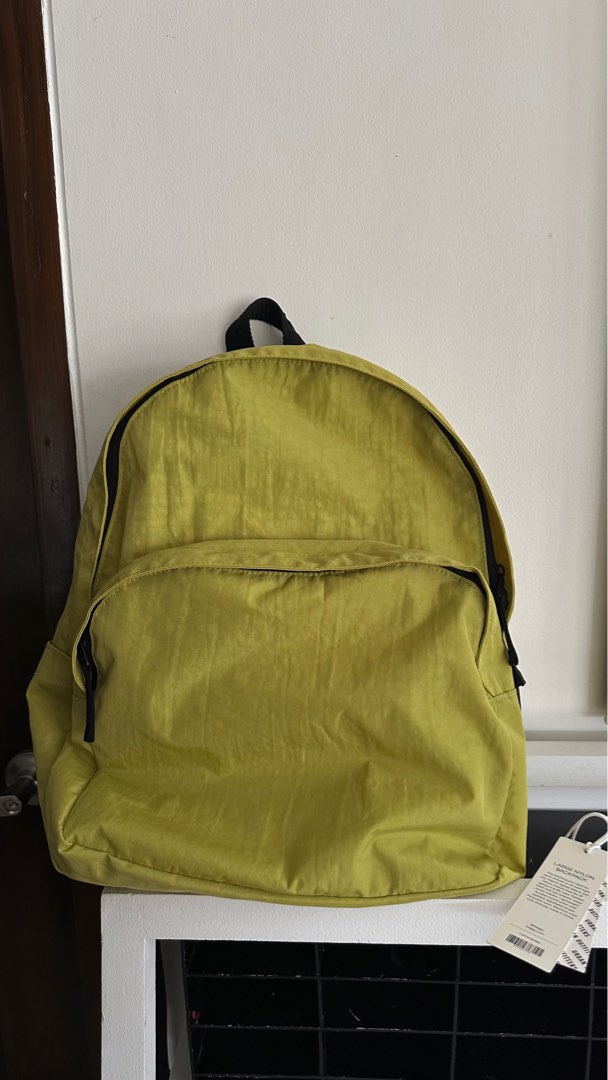 Baggu Large Nylon Backpack Lemongrass, Women's Fashion, Bags & Wallets ...