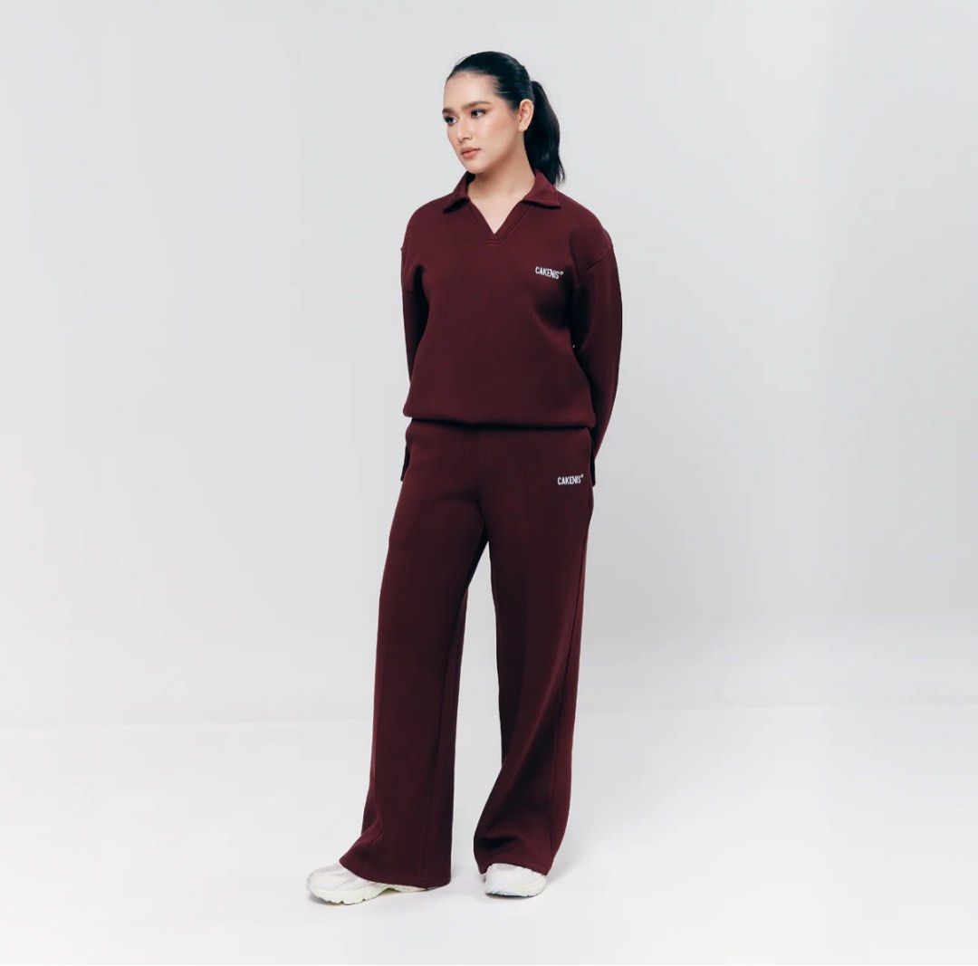 Cakenis Hailey Set In Maroon Womens Fashion Activewear On Carousell