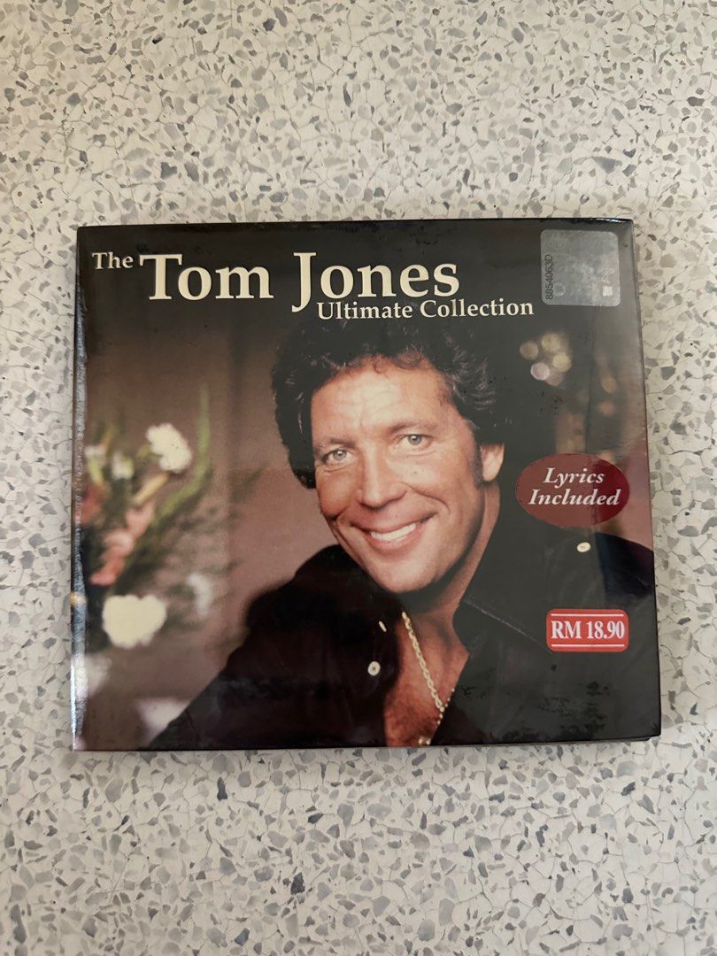 CD Tom Jones ultimate collection, Hobbies & Toys, Music & Media, CDs ...