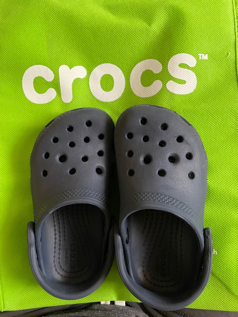 Crocs - Navy Size C8, Babies & Kids, Babies & Kids Fashion on Carousell