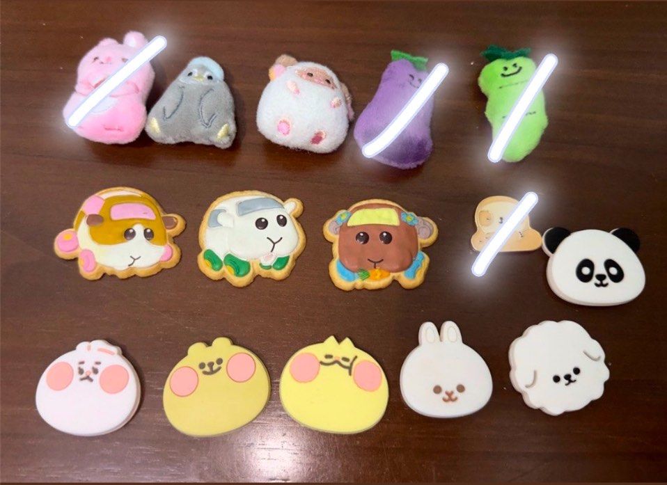 daiso assorted magnets and piu piu cookie magcot magnets, Hobbies ...