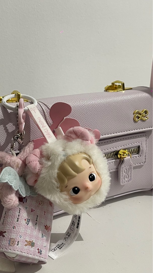 Hacipupu aries, Hobbies & Toys, Memorabilia & Collectibles, Fan ...