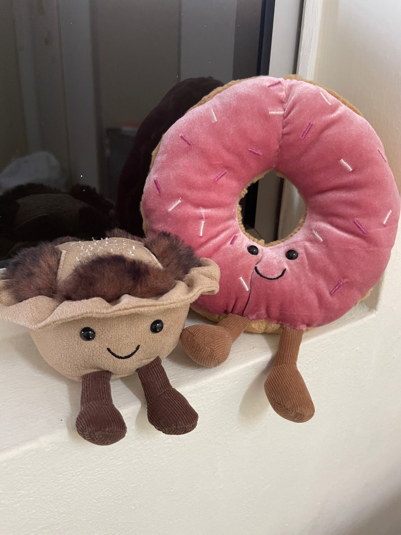 Jellycat Amuseables Doughnut & Mince Pie Combo, Hobbies & Toys, Toys ...
