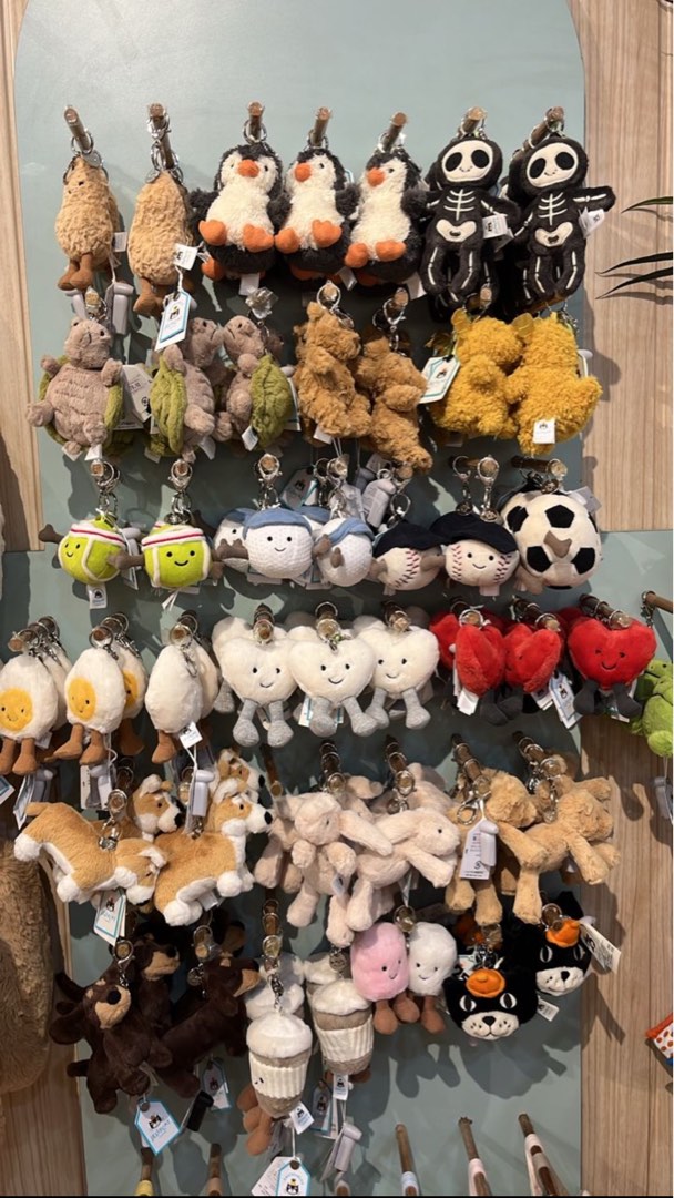 Jellycat keychain plushie, Hobbies & Toys, Toys & Games on Carousell