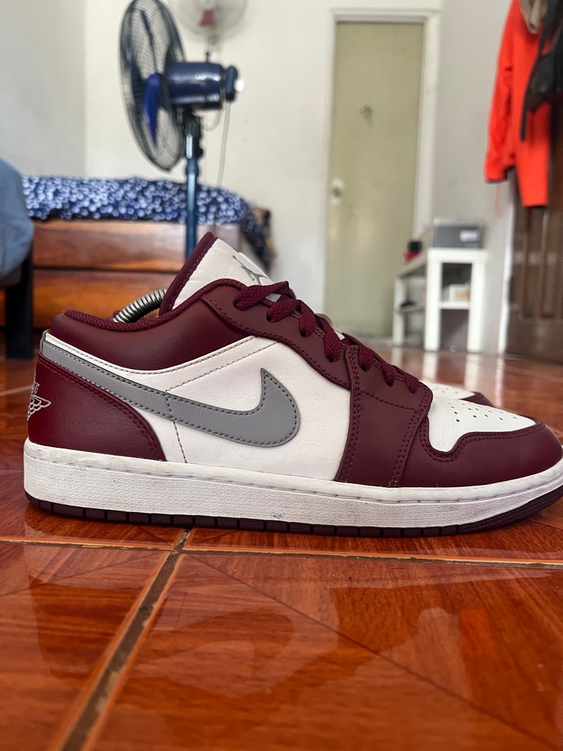 Jordans low SE (Negotiable)(Rush), Men's Fashion, Footwear, Sneakers on ...