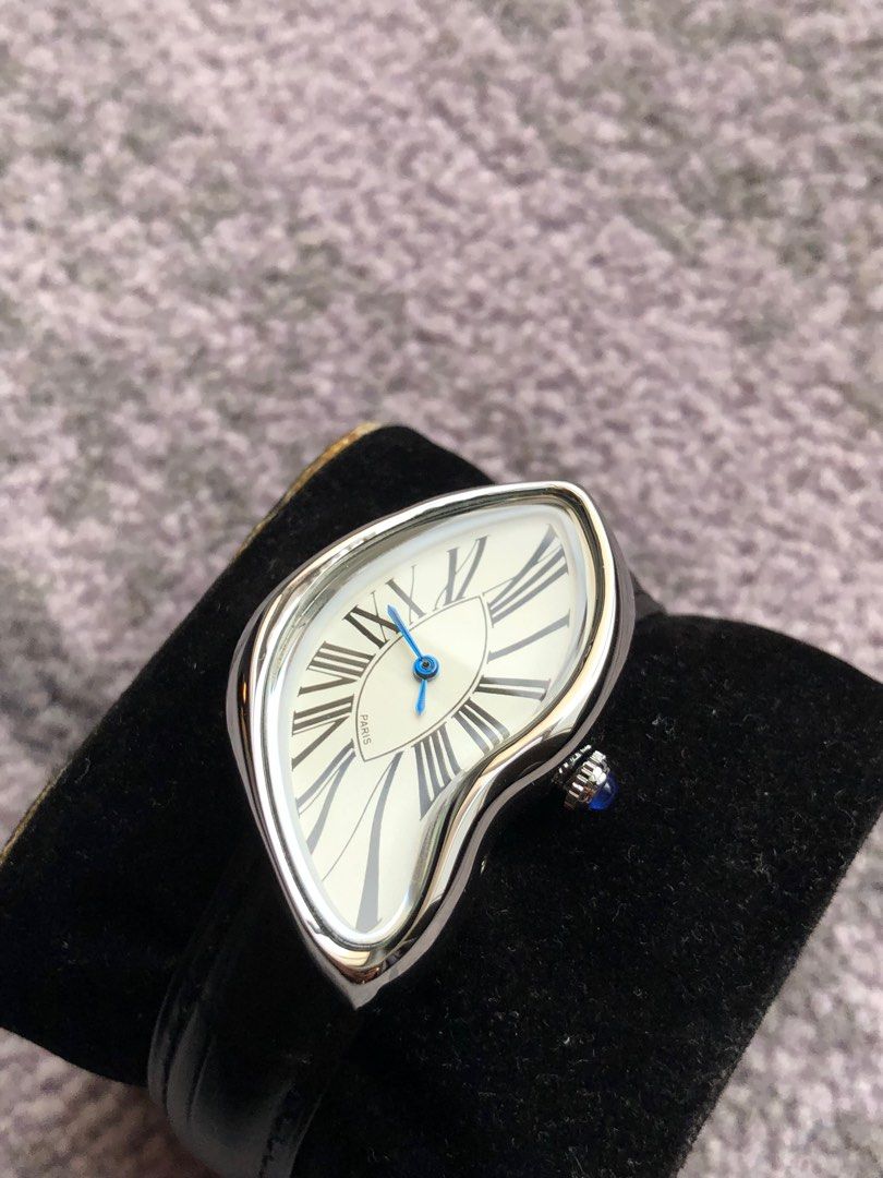 Kiosk watch Paris crash watch homage cartier, Fesyen Pria, Jam Tangan ...