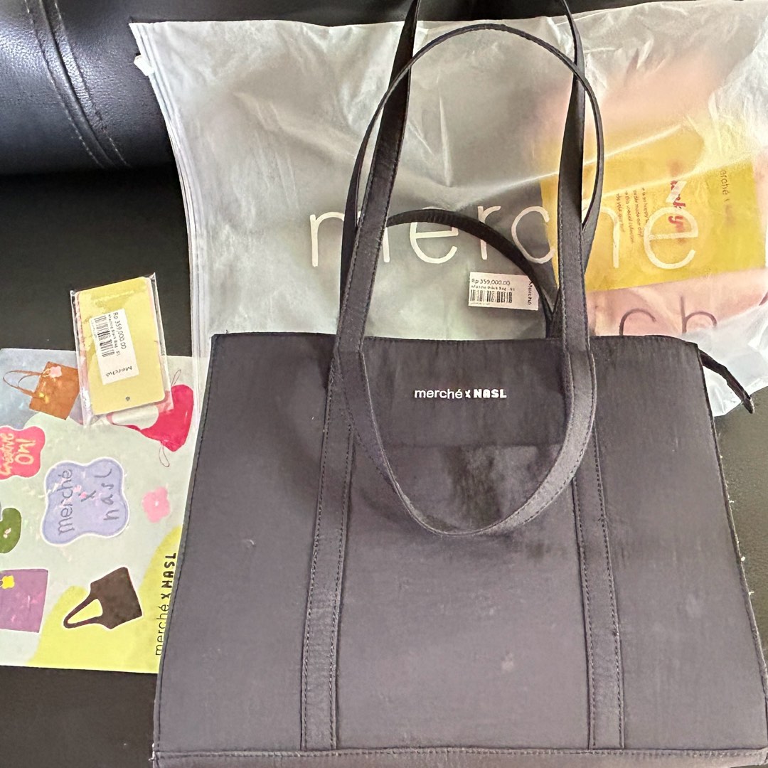Merche x NASL Maddie Totebag, Fesyen Wanita, Tas & Dompet di Carousell