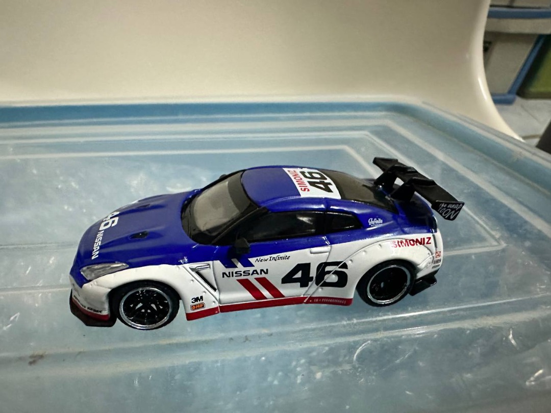 MINI GT R35 INFINITE MOTORSPORT #132, Hobbies & Toys, Collectibles ...