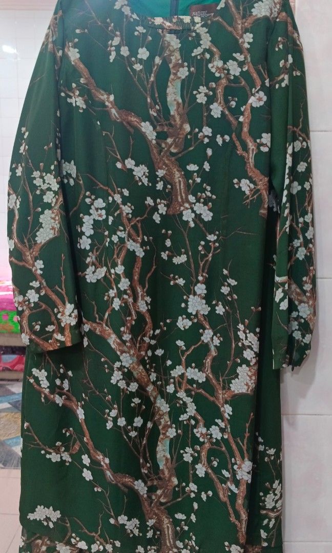 Nadzri Morshidi kurung, Women's Fashion, Muslimah Fashion, Baju Kurung ...
