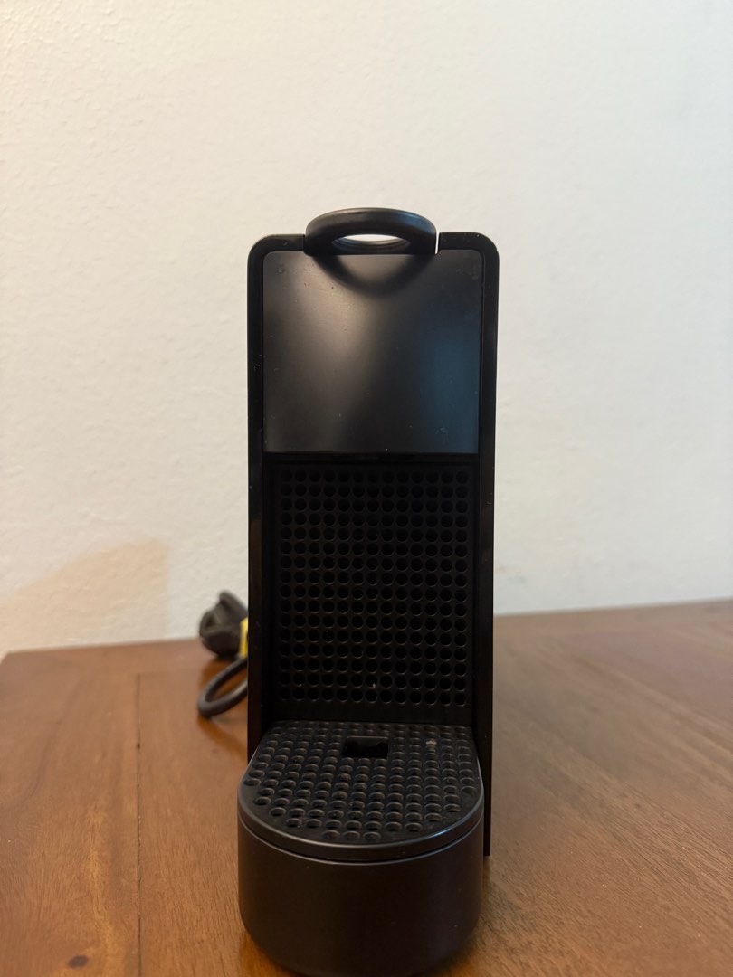 Nespresso Essenza Mini Black, TV & Home Appliances, Kitchen Appliances ...