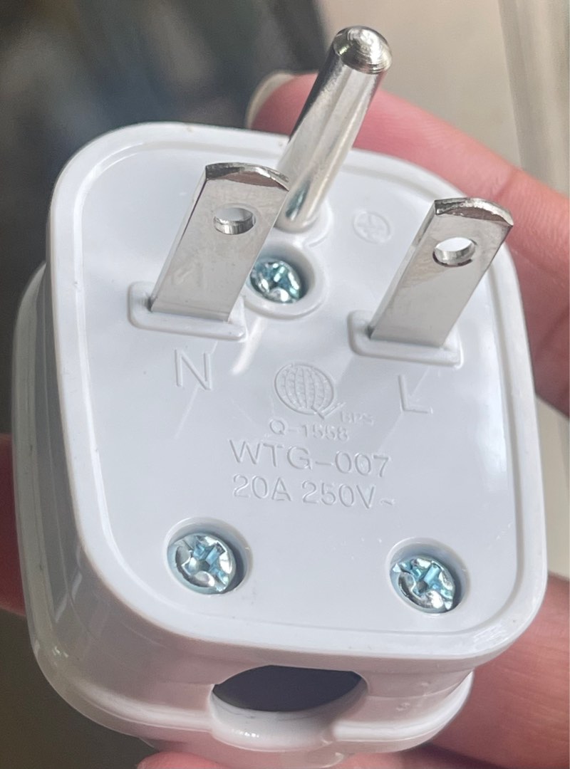 Omni tandem ground plug, TV & Home Appliances, Electrical, Adaptors ...