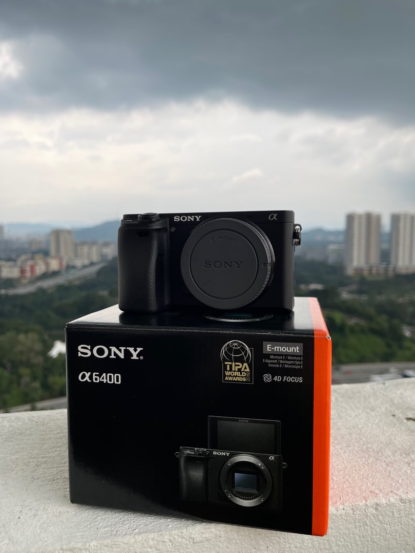 Sony A6400 (body)(box)(sc:2k), Photography, Cameras on Carousell