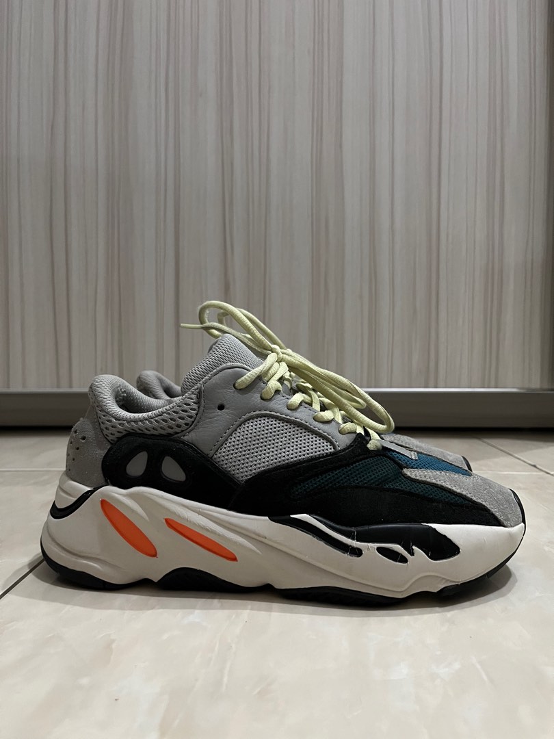 Adidas Yeezy 700 Waverunner 100% Original, Fesyen Pria, Sepatu ...