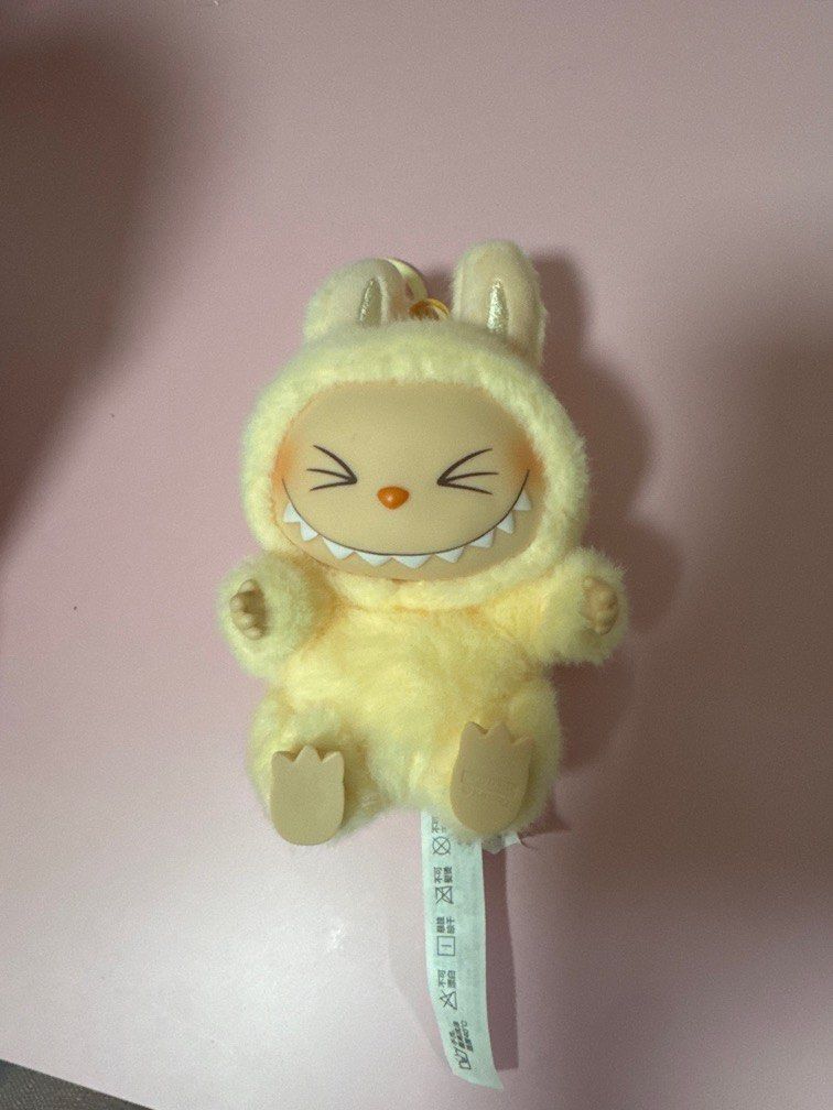 Authentic popmart labubu Sisi, Hobbies & Toys, Memorabilia ...