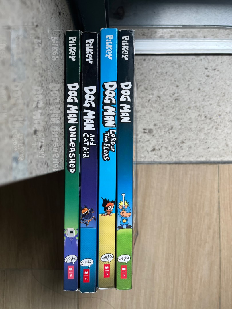 DOG MAN (paper cover), 興趣及遊戲, 書本 & 文具, 兒童書籍 - Carousell