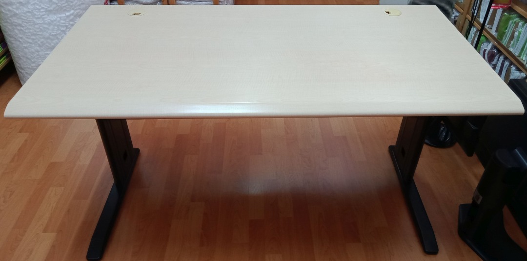 Solos Office Table / Director's Table / Workstation | Writing Table ...