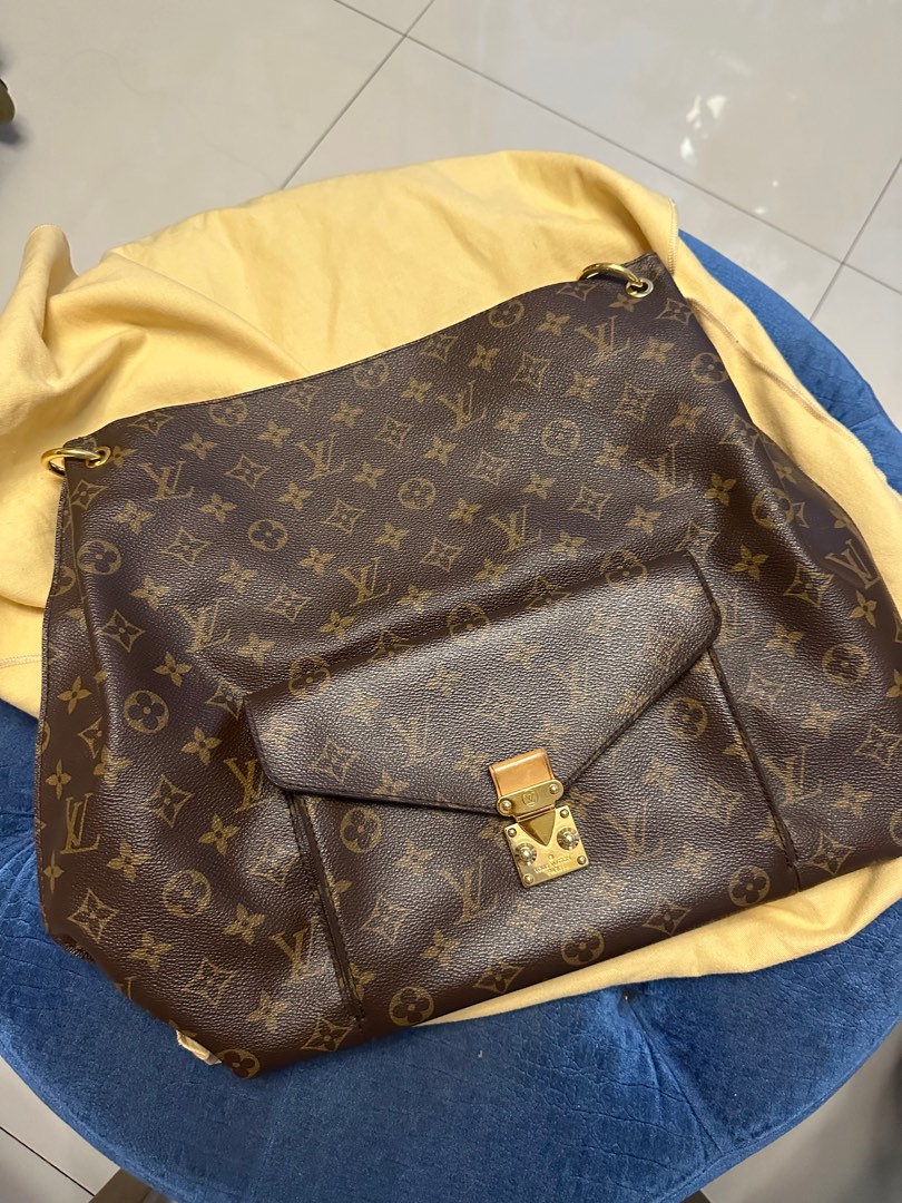 Louis Vuitton LV Metis Hobo, Luxury, Bags & Wallets on Carousell