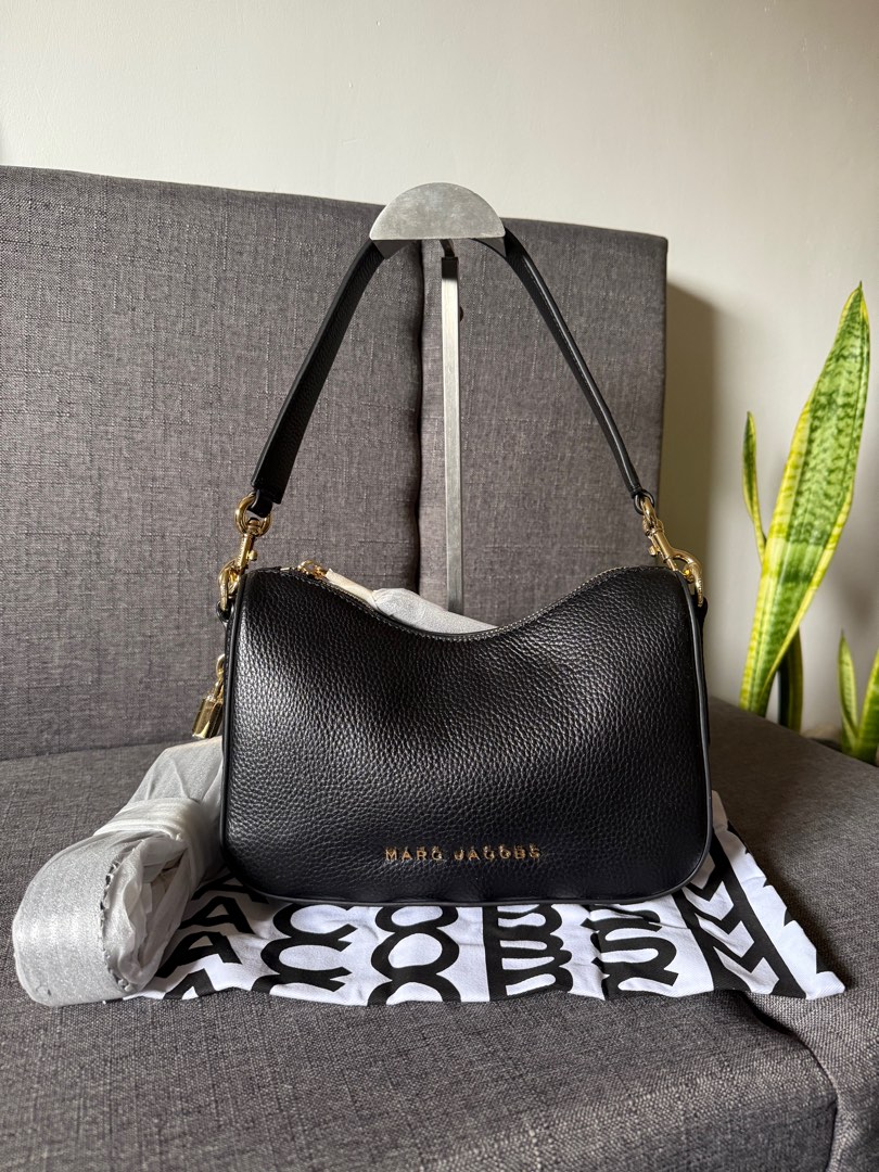 Marc Jacobs Drifter 2 way bag, Luxury, Bags & Wallets on Carousell