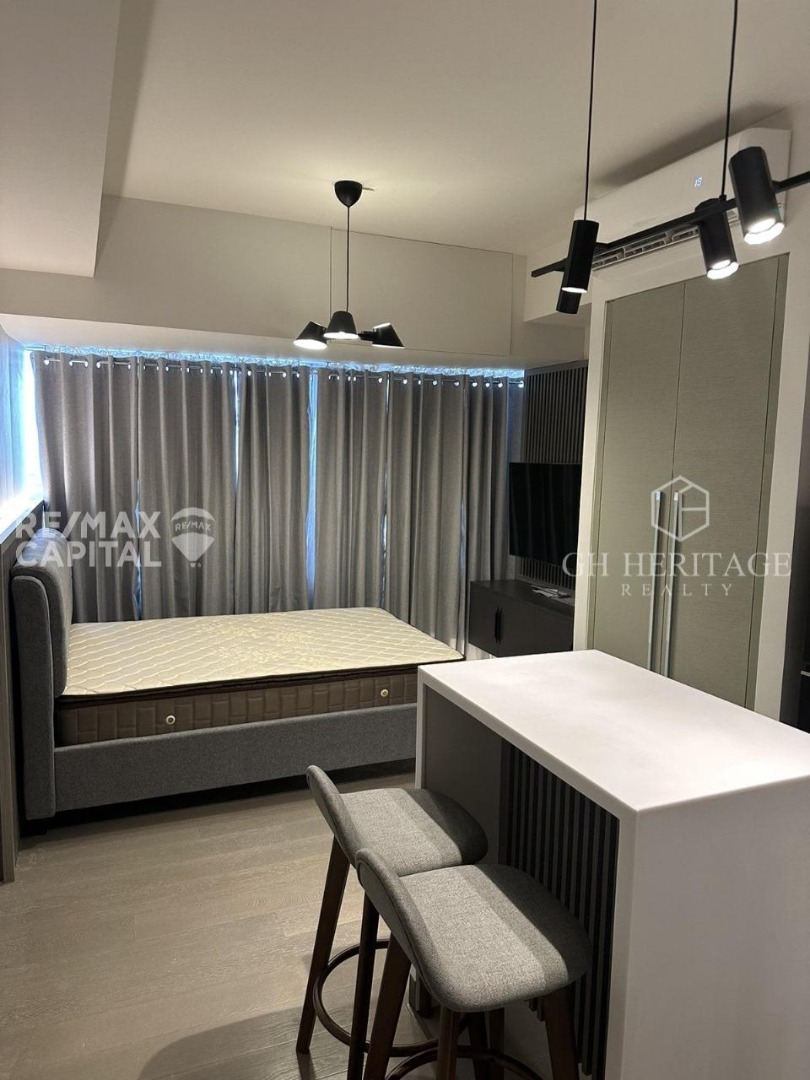 Modern Studio Unit with Parking for Lease in The Proscenium Residences ...