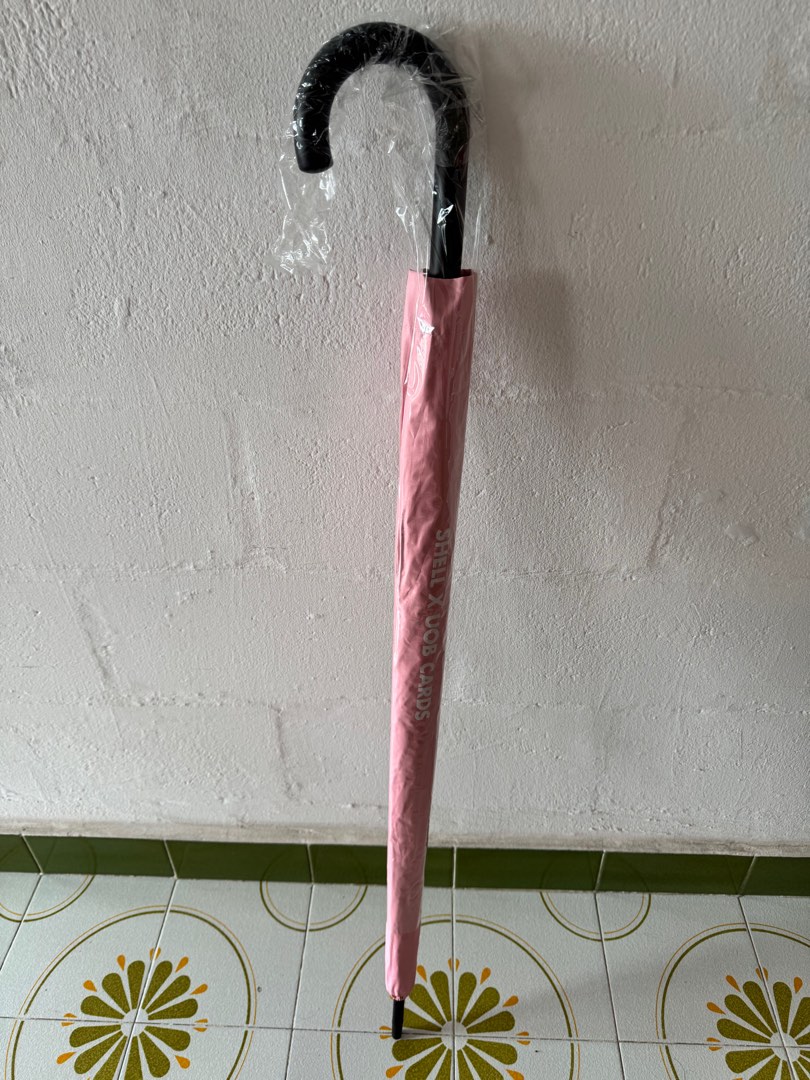 Shell UOB Golf Umbrella, Hobbies & Toys, Travel, Umbrellas on Carousell