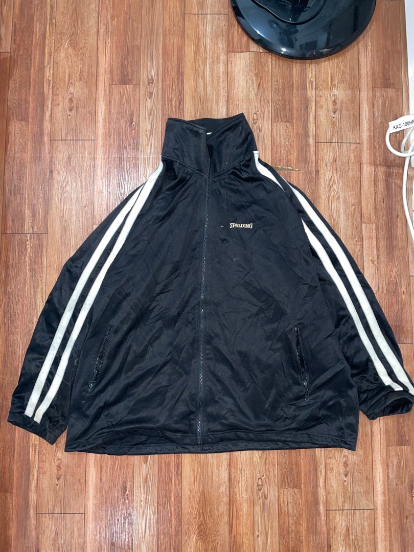 Spalding jacket, Men's Fashion, Coats, Jackets and Outerwear on Carousell