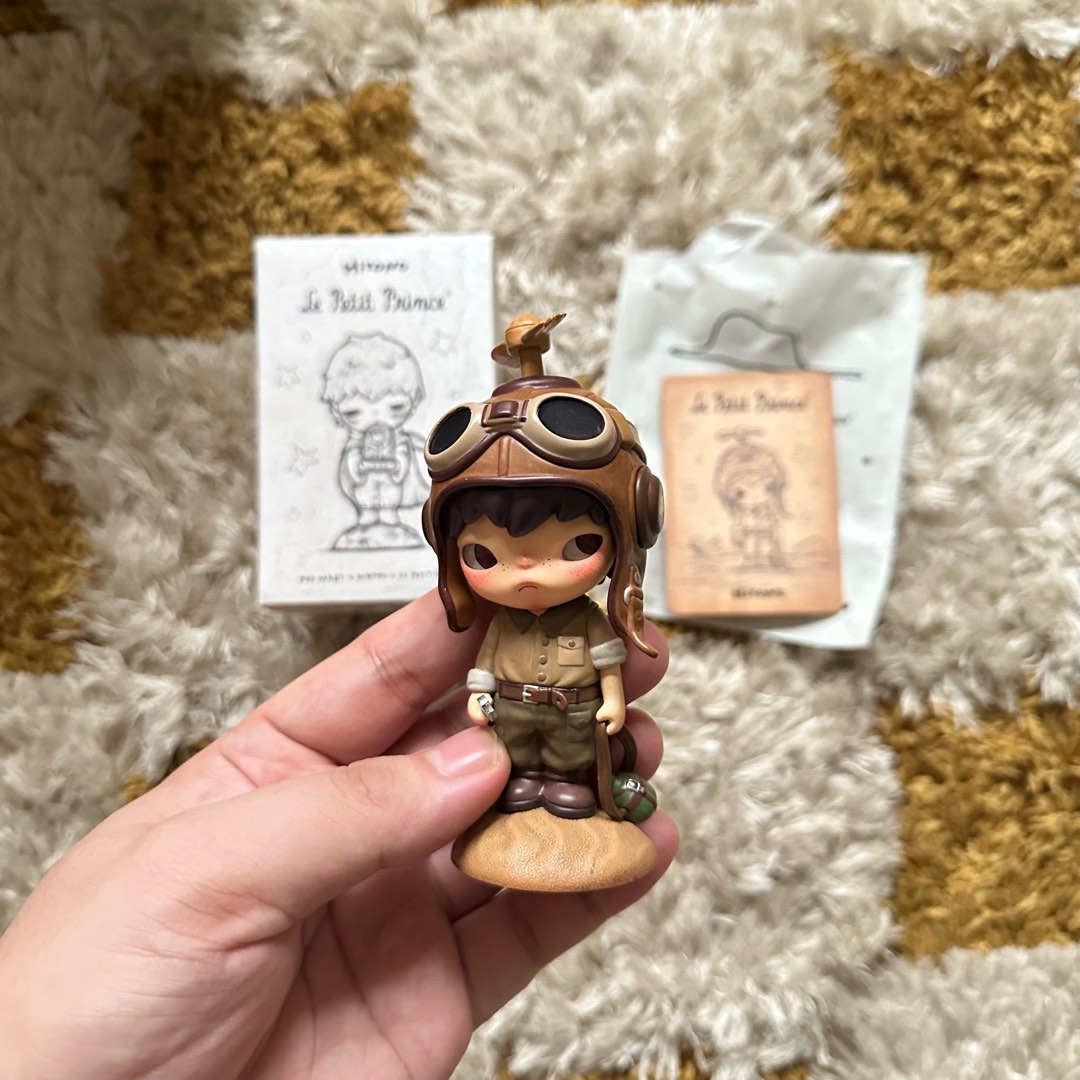 The Pilot - LPP Hirono (Secret), Hobbies & Toys, Toys & Games on Carousell