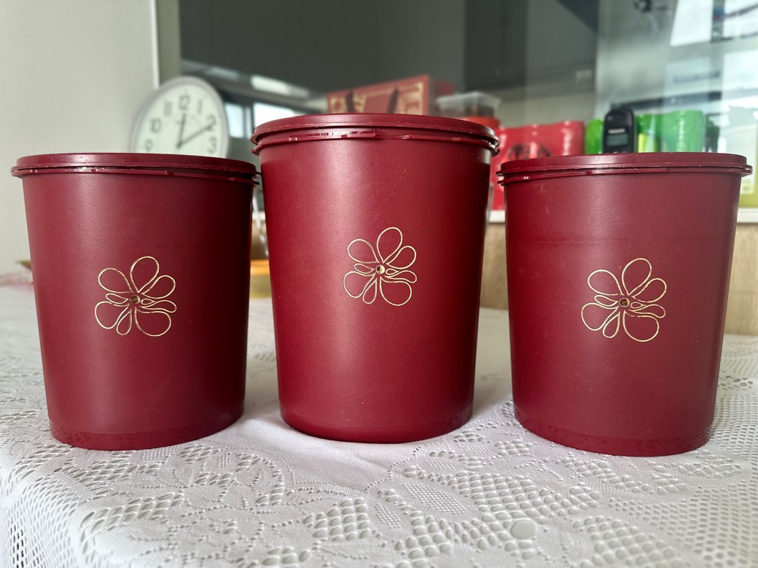 Tupperware air-tight containers, Furniture & Home Living, Kitchenware ...