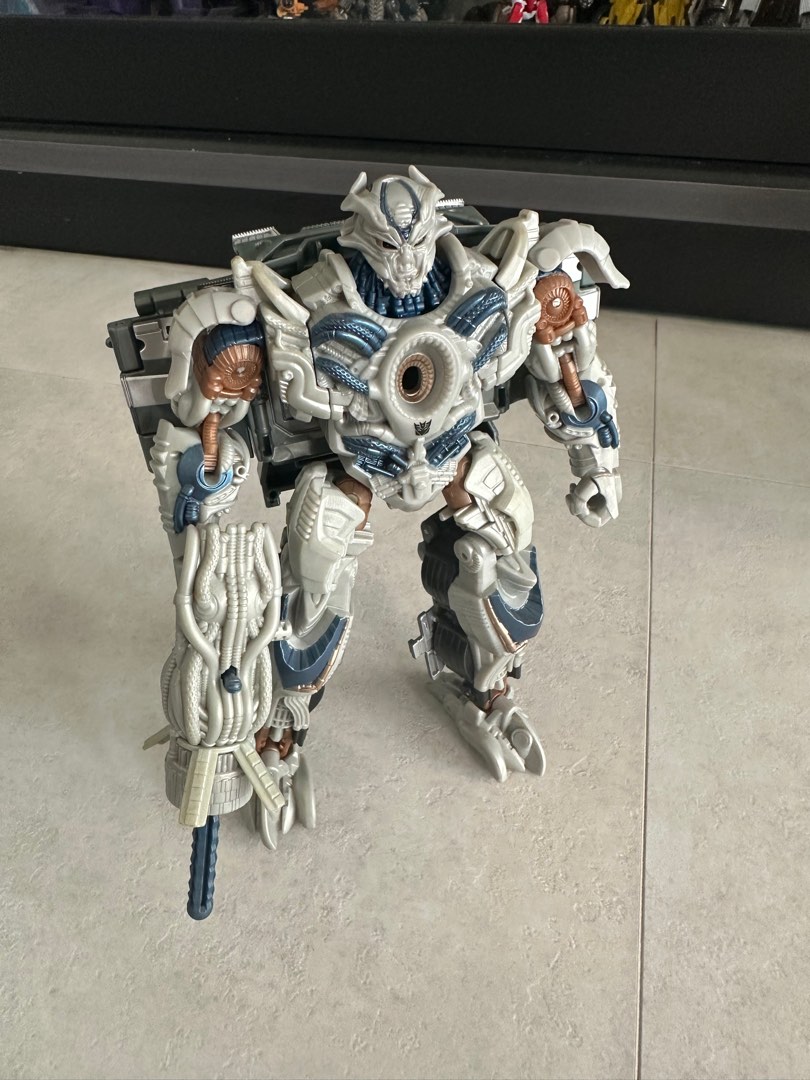 Transformer AOE galvatron premier voyager decepticon, Hobbies & Toys ...