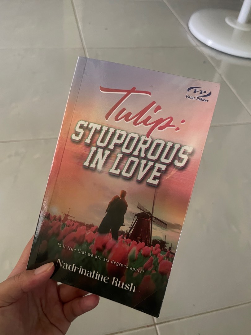 Tulip:Stuporous In Love, Hobbies & Toys, Books & Magazines, Storybooks ...