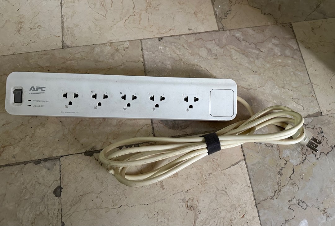 APC Surge Protector Extension Cord 3 meter, TV & Home Appliances ...
