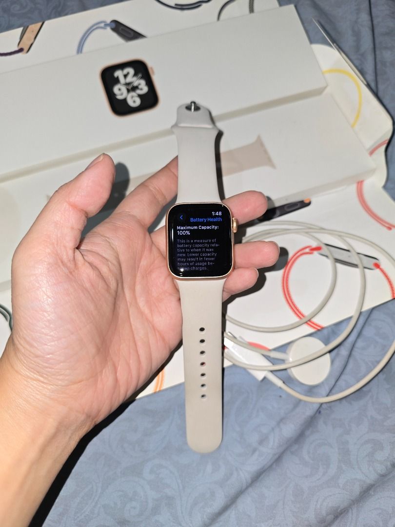 APPLE WATCH SE 40MM GOLD ALUMINUM STARLIGHT GPS Complete Set with ...