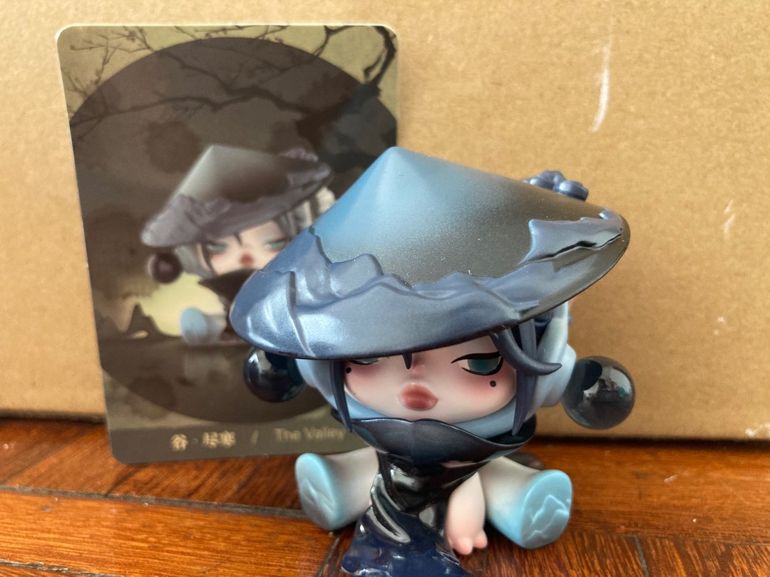 CLEAR HOUSE PRICE!!! Skullpanda - The Valley, Hobbies & Toys, Toys ...