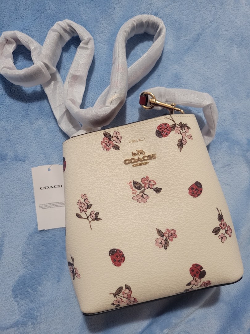 COACH Bucket Bag Ladybug Floral [BRAND NEW], Luxury, Bags & Wallets on ...