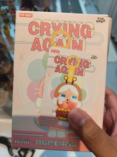 crying again bee, Toys & Collectibles, Mainan di Carousell