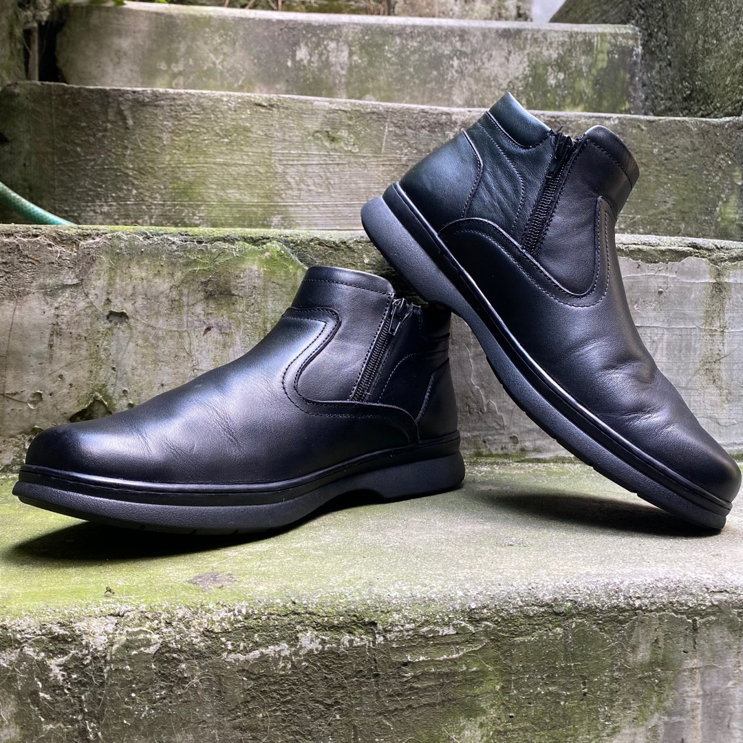 Gibi boots, Men's Fashion, Footwear, Boots on Carousell