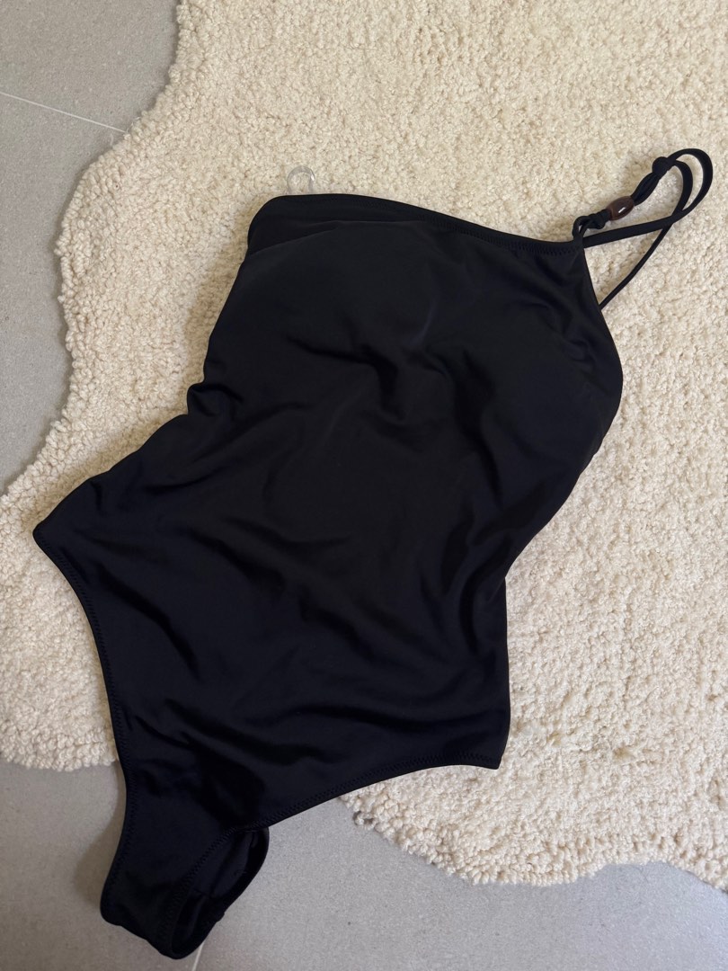 H&M One Piece, Women's Fashion, Swimwear, Bikinis & Swimsuits on Carousell