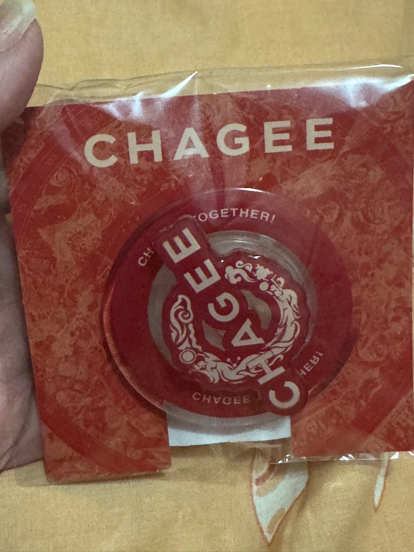 CHAGEE HK spin able phone bumper pop it mount, Mobile Phones & Gadgets, Mobile & Gadget ...