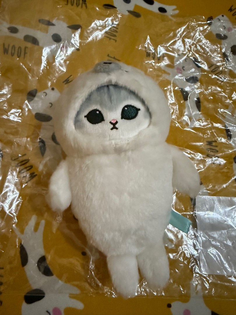 Mofusand seal charm, Hobbies & Toys, Toys & Games on Carousell