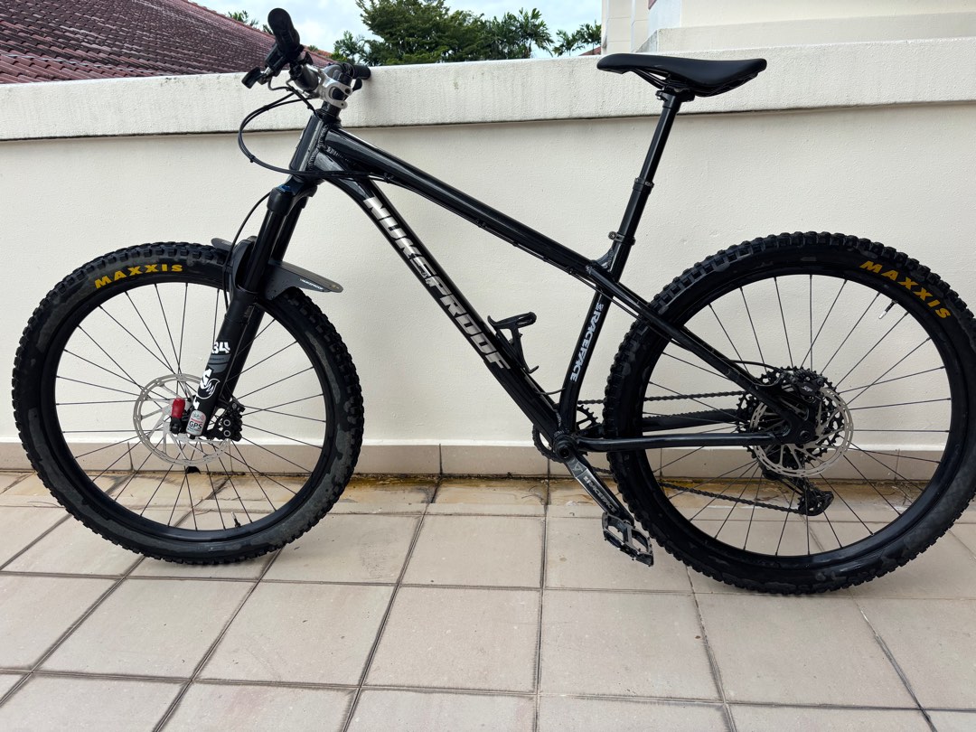 Mountain bike - nukeproof Scout 27.5 and M size, Sports Equipment ...