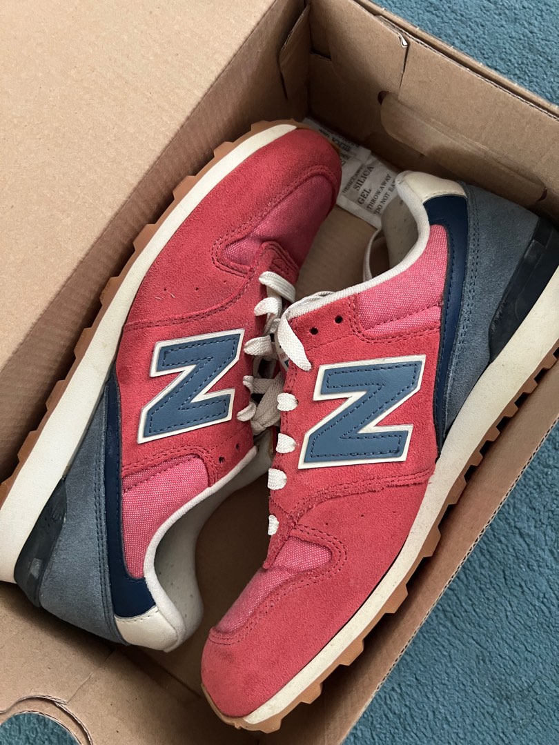 New Balance Classics, Women's Fashion, Footwear, Sneakers on Carousell