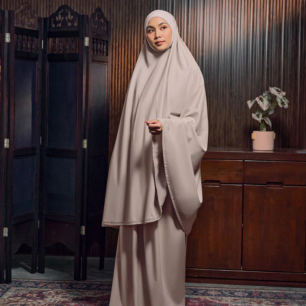 NWT Tudung People TP Aman Prayerwear - Soft Brown, Women's Fashion ...