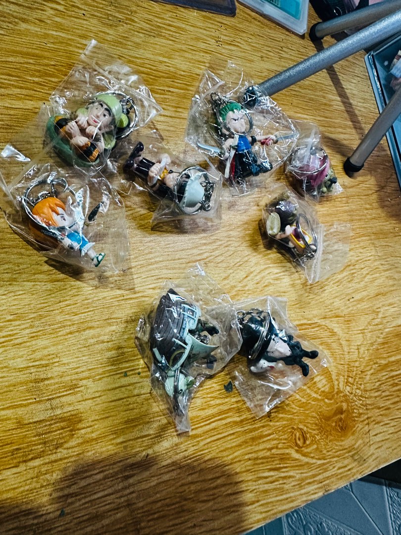 One piece chain with markings, Hobbies & Toys, Toys & Games on Carousell