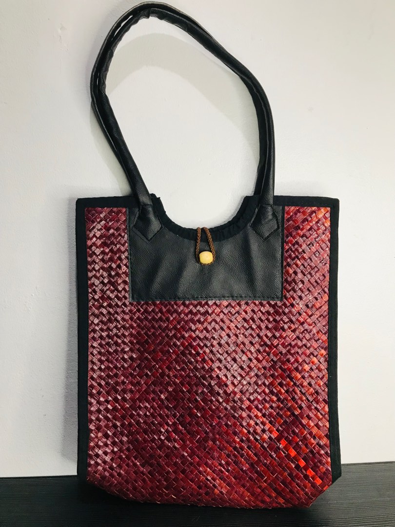 RED BEACH BAG, Women's Fashion, Bags & Wallets, Beach Bags on Carousell