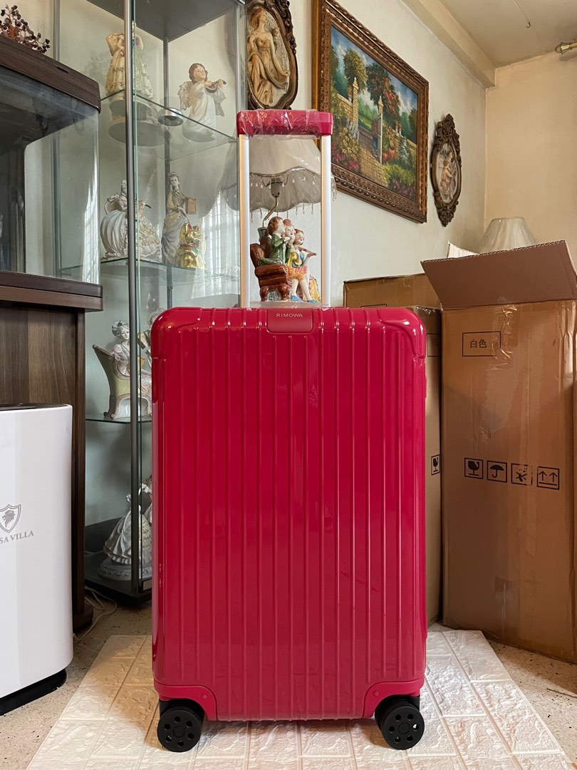 SAME DAY DELIVERY!! Essential Polycarbonate Check in Medium 26 ...