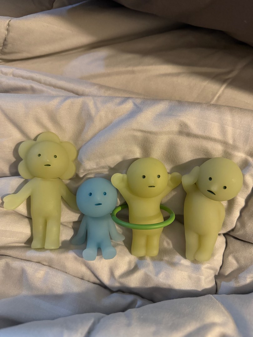 Smiski Flower Set, Hobbies & Toys, Toys & Games on Carousell