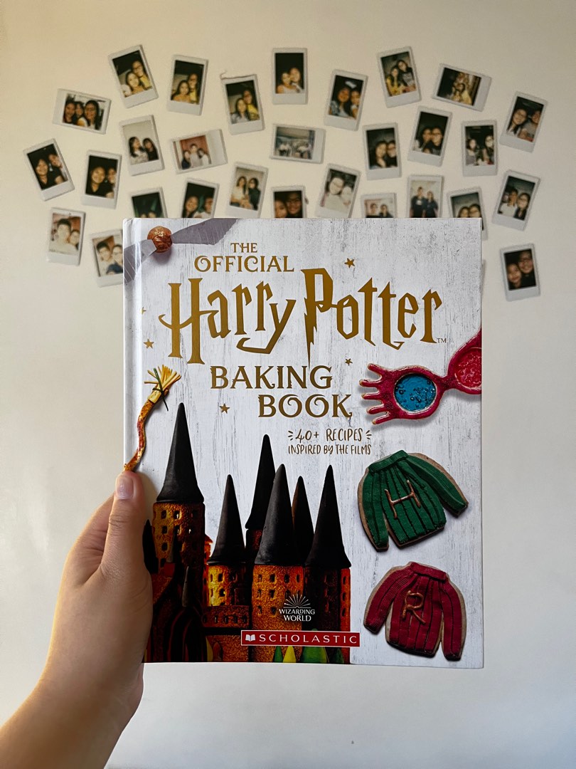 The Official Harry Potter Baking Book (Barely Used Cookbook), Hobbies ...
